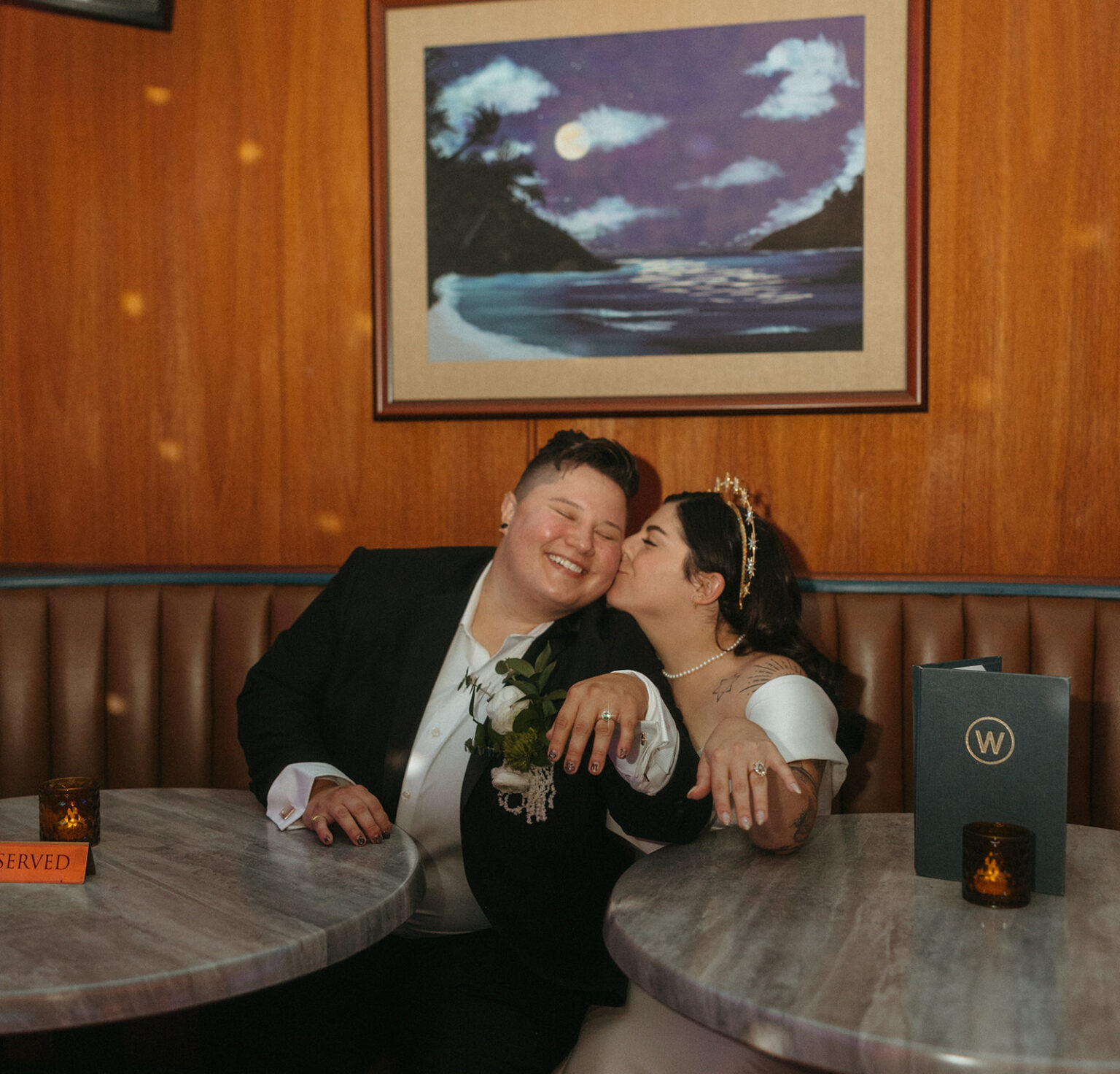 A Unique Detroit Wedding at Willis Show Bar & Temple Bar ...