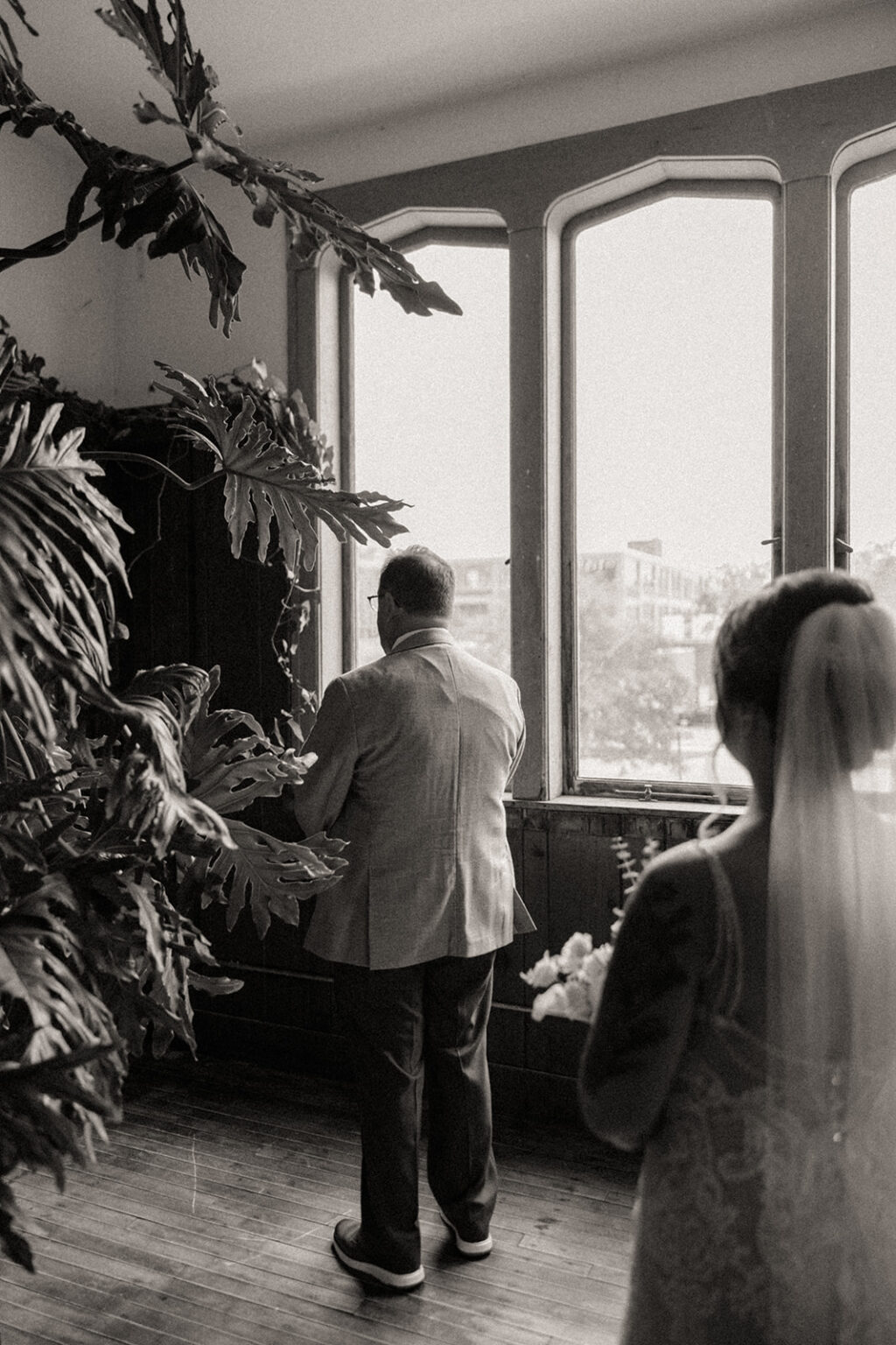 Jam Handy Wedding in Detroit, Michigan - marissadillonphotography.com
